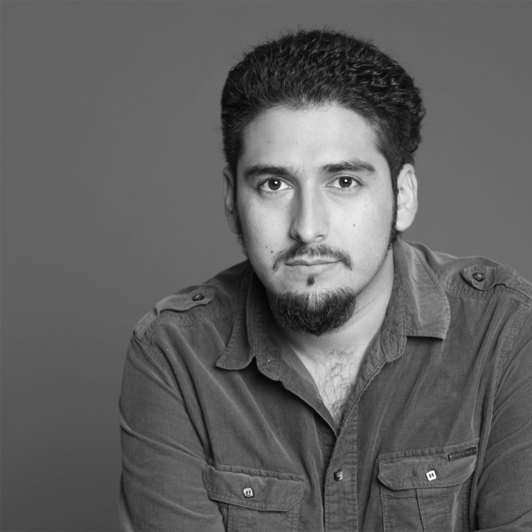 Las vidas mínimas de Carlos Araya - por Lorena Amaro - Revista Santiago