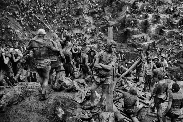 Sebastião Salgado: la luz y la dignidad - por Amanda Hopkinson ...