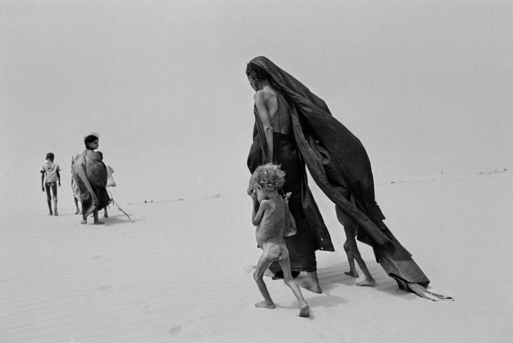 Sebastião Salgado: la luz y la dignidad - por Amanda Hopkinson ...