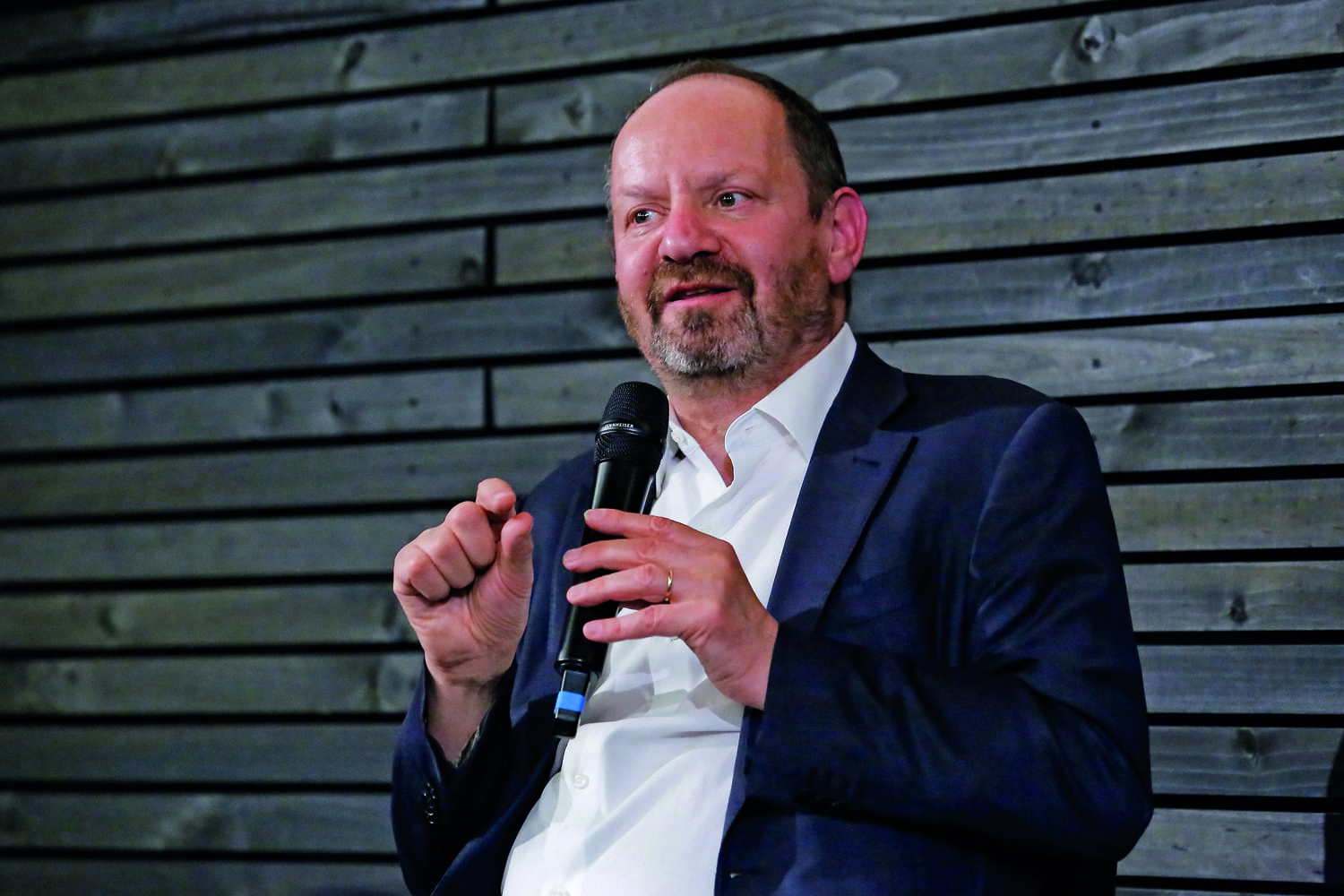 Philippe Sands: “Estamos entrando a una era de impunidad” - por Paula ...